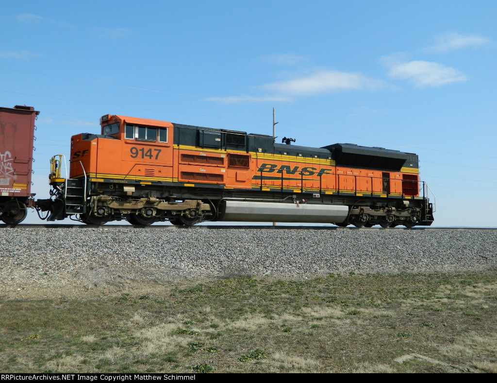 BNSF 9147 - DPU